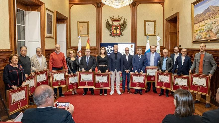 Gold for the hundred-year-old companies of La Orotava