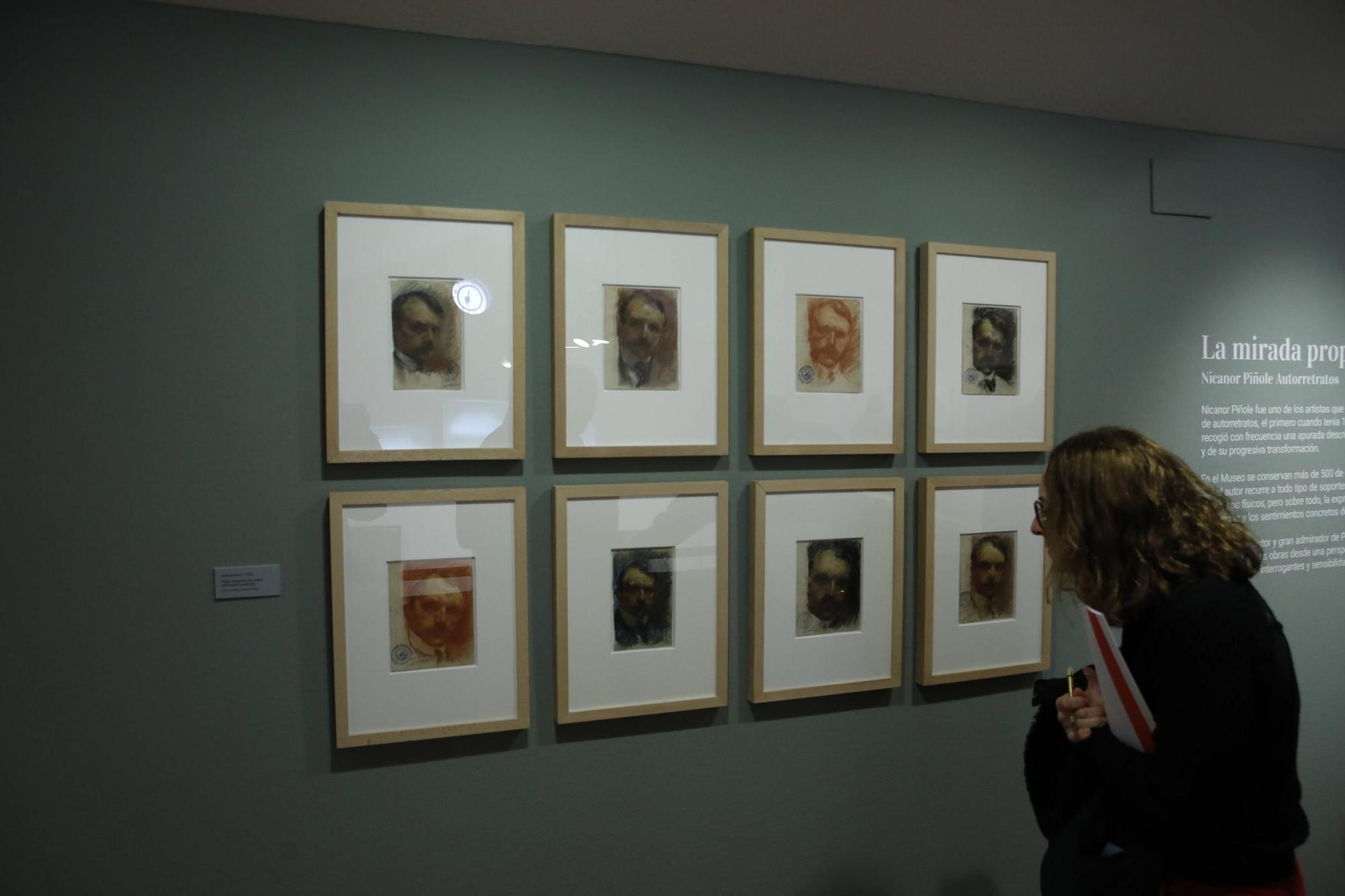 La nueva exposición de autorretratos de Nicanor Piñole abre sus puertas ...