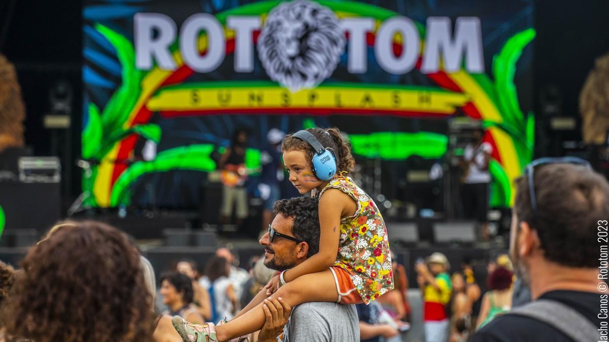 El Rototom expande fronteras: un festival social y con mucha ciencia