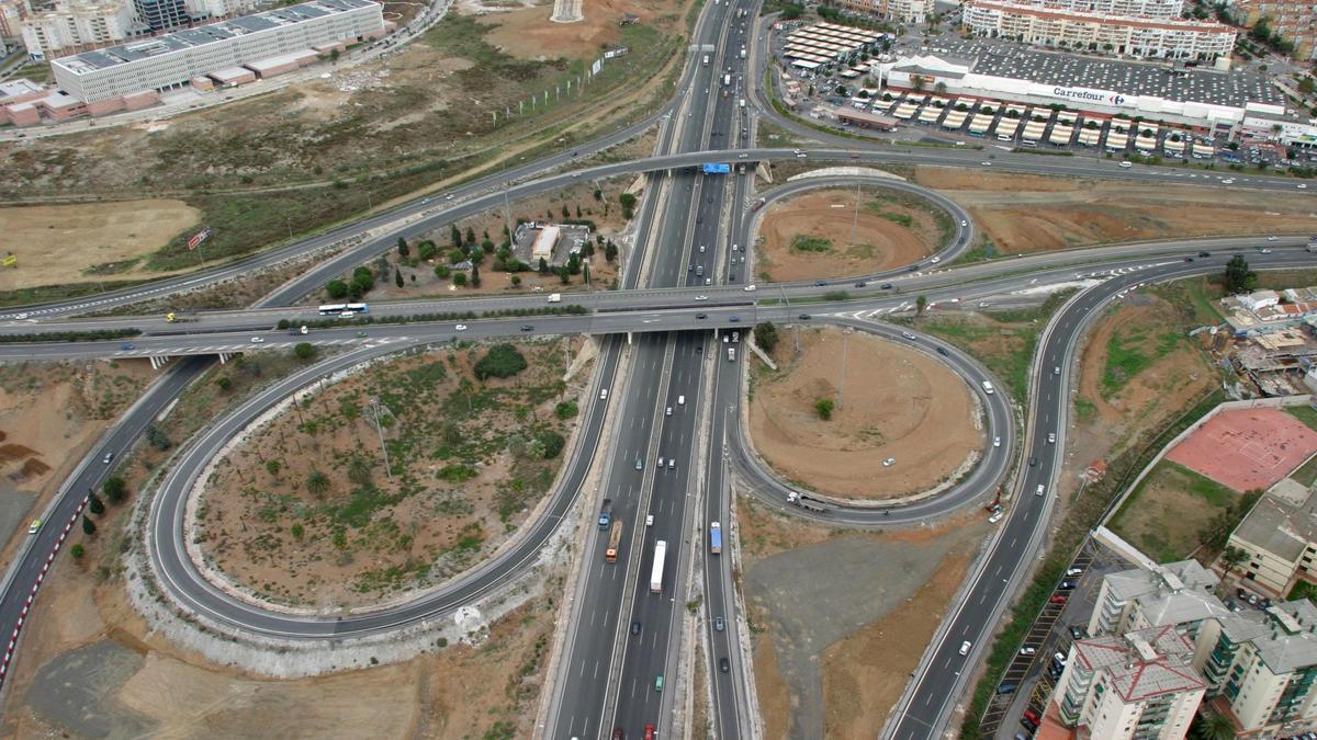 El carril BUS-VAO de acceso a Málaga por la A-357 ya tiene constructora