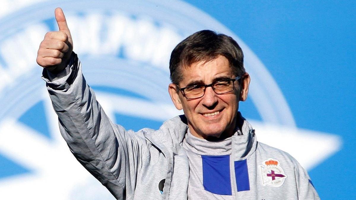 José María Caneda: "Lo que Vázquez tiene de listo en el fútbol lo tiene ...