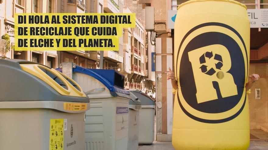 RECICLOS endulza la fiesta del reciclaje con la granada mollar de Elche