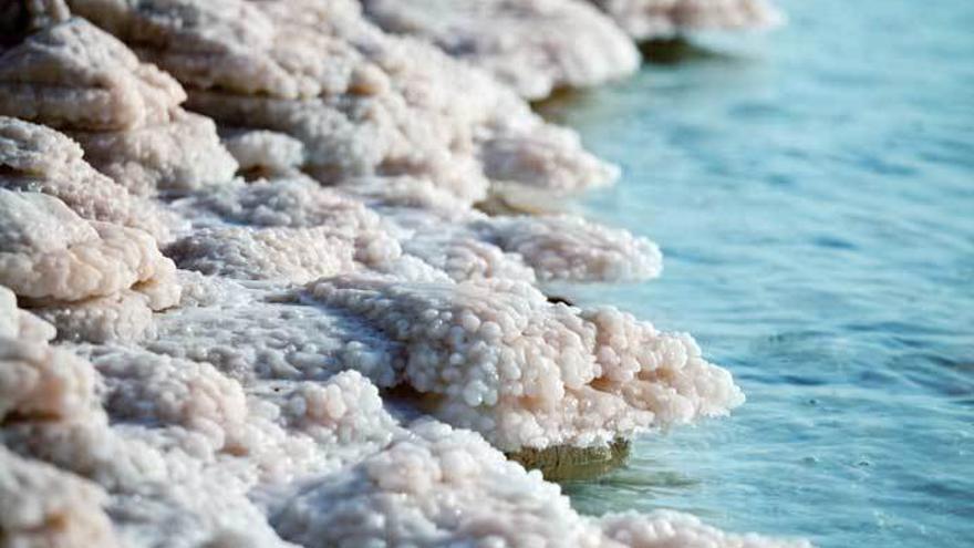 La sal común pudo ser crucial en el origen de la vida - Levante-EMV