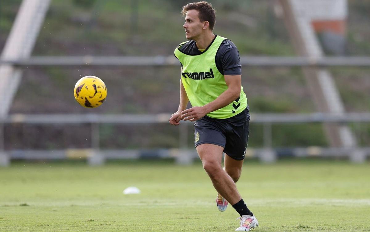 Sandro peligra y Eric Curbelo ya tiene el alta para el Cádiz ...