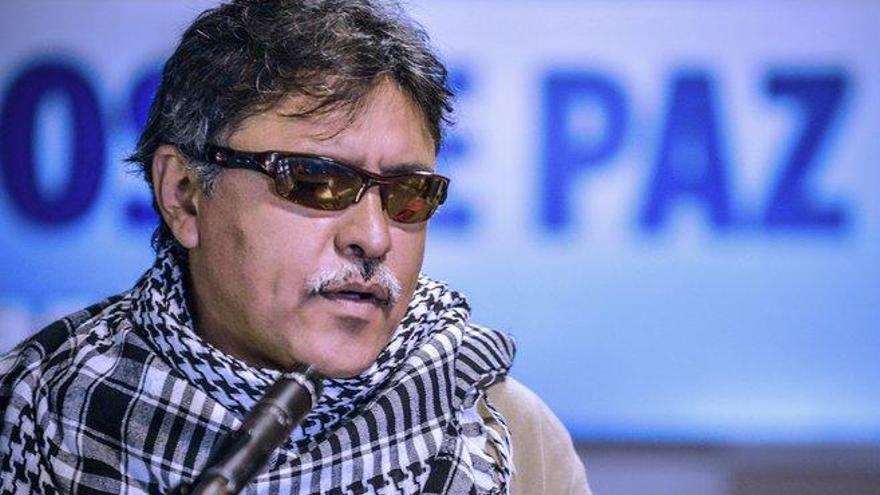El gobierno colombiano pone precio a la cabeza de exlíder de las FARC ...