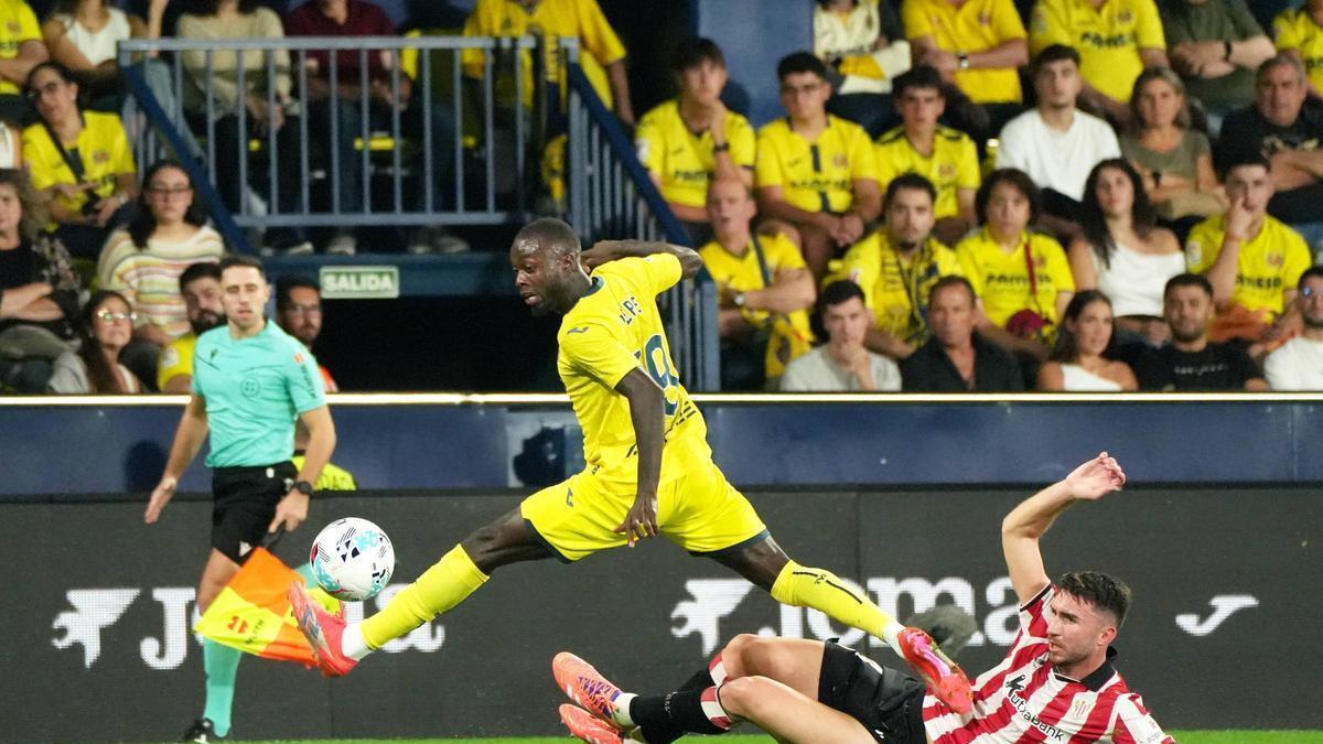 NICO PEPE VILLARREAL, Villarreal CF | La sonrisa de Nico Pepe vuelve a ...