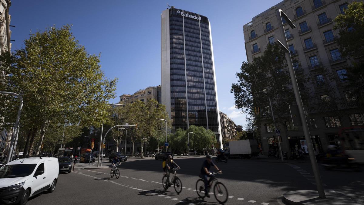 Hines presenta en sociedad el rascacielos Diagonal Vertical en Barcelona