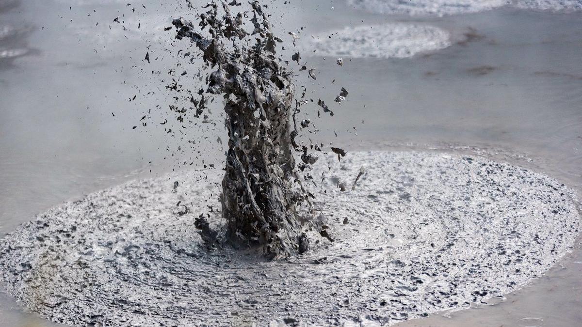 ¿Cómo son los cinco nuevos volcanes de fango descubiertos frente a Cádiz? - Información