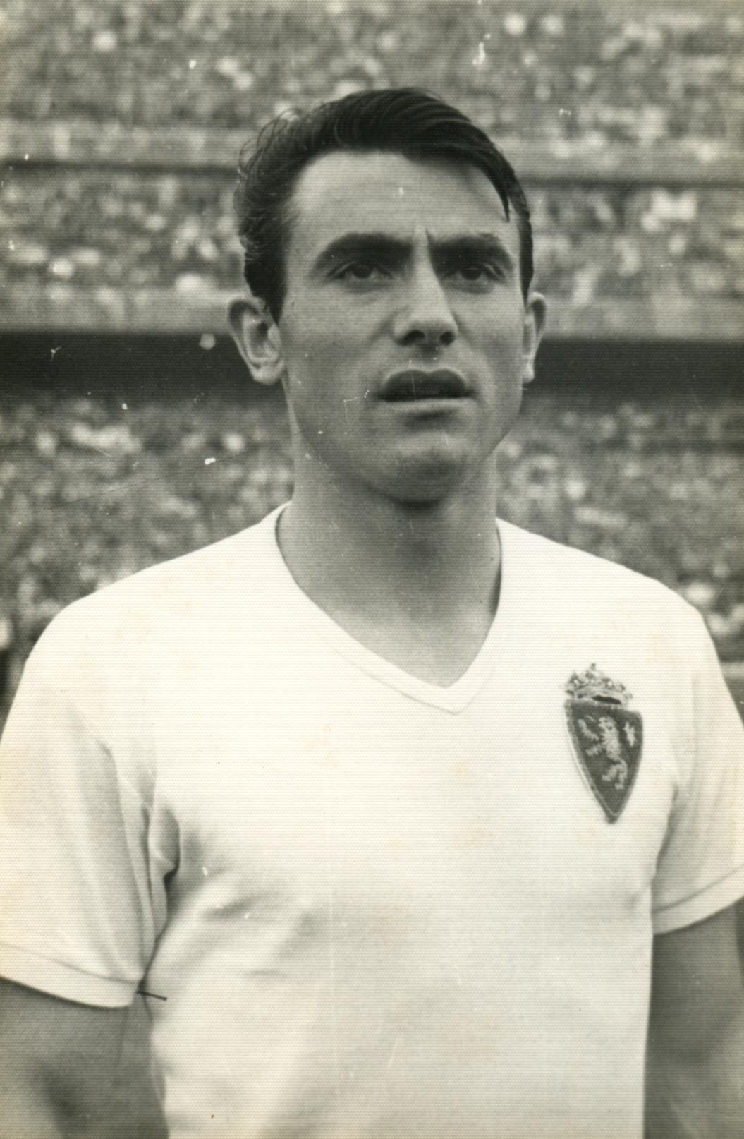 EN IMÁGENES | La historia de Violeta y el Real Zaragoza - El Periódico ...