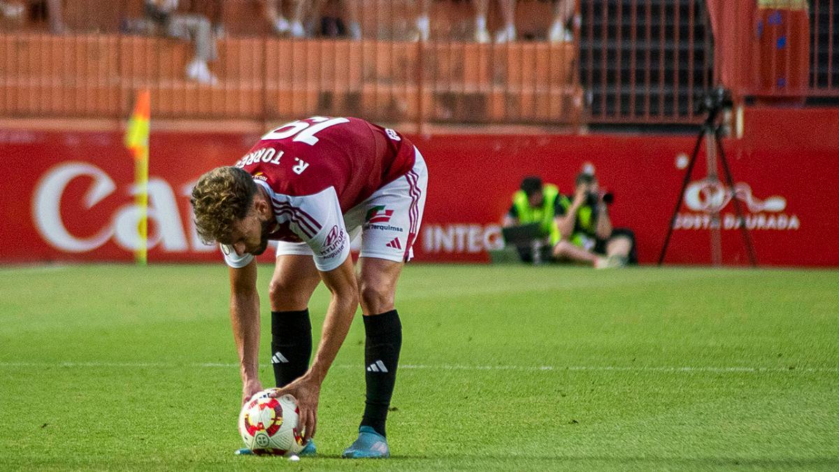 Roberto Torres: "El destino me había guardado poder devolver al Nàstic ...