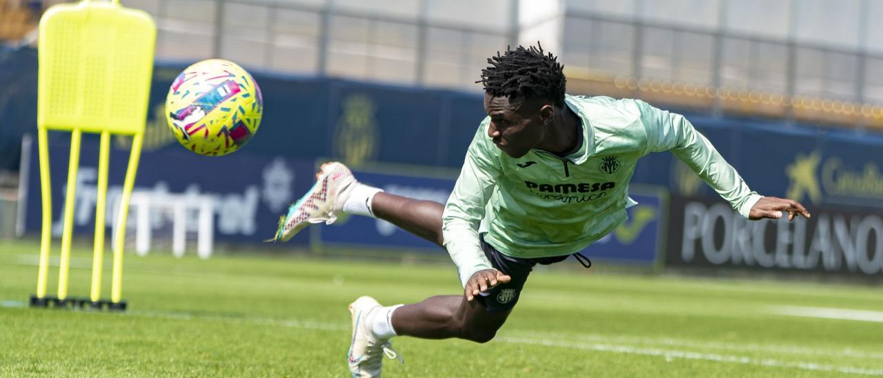 El ‘León’ Jackson ya ruge en el Villarreal