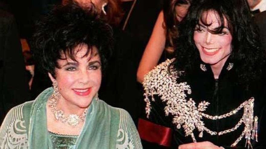 Elizabeth Taylor y Michael Jackson, en el mismo cementerio