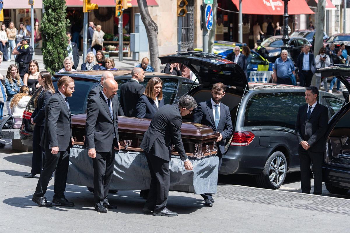 Funeral en Sarrià de la familia Escobar-Camprubí, fallecida en ...
