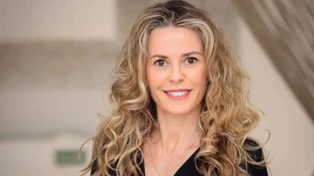 SECAR PELO 60 AÑOS PELUQUERA | Rosi Fernández, peluquera: "El pelo a ...