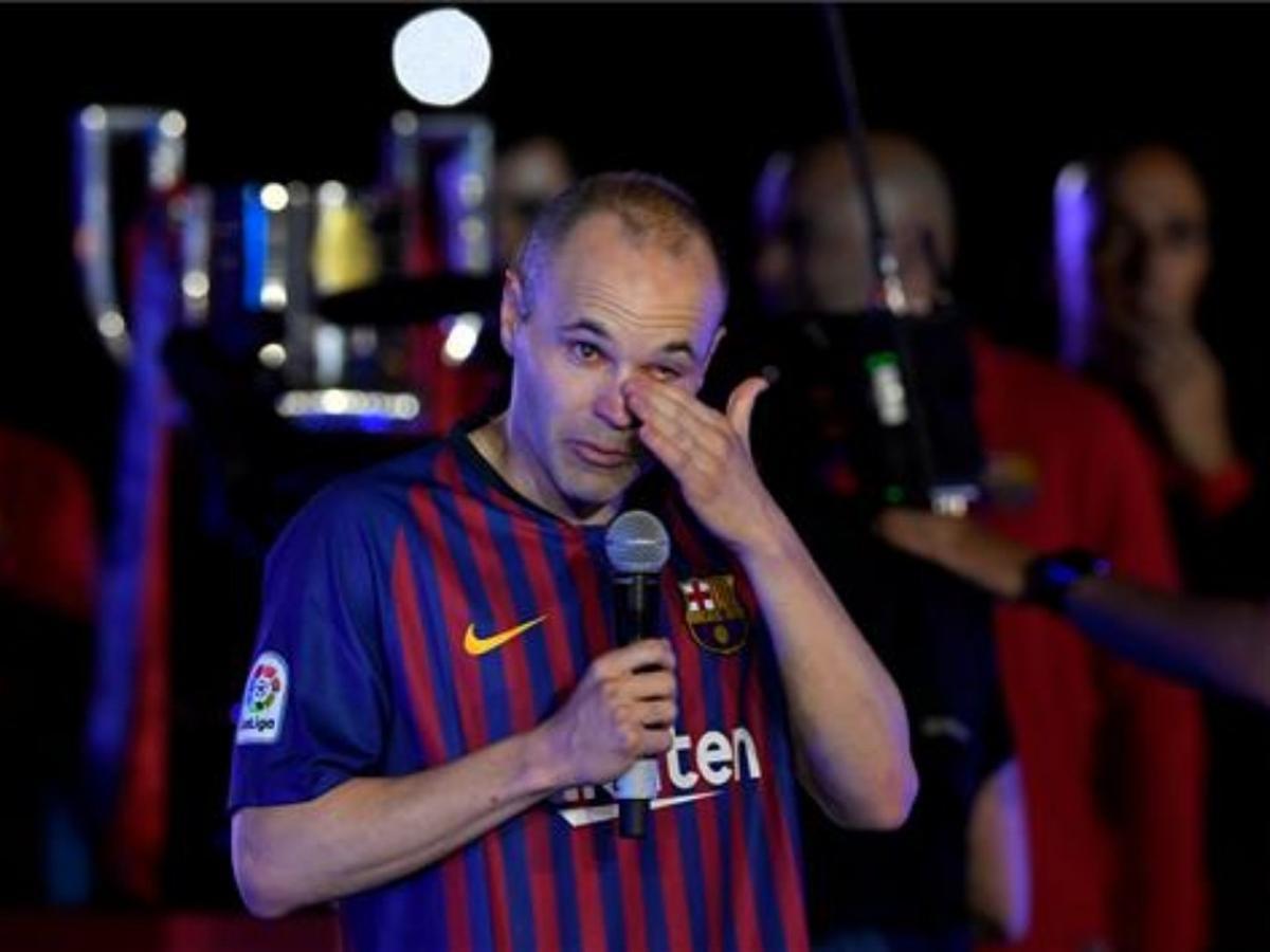 Los 10 momentos clave en la carrera de Iniesta
