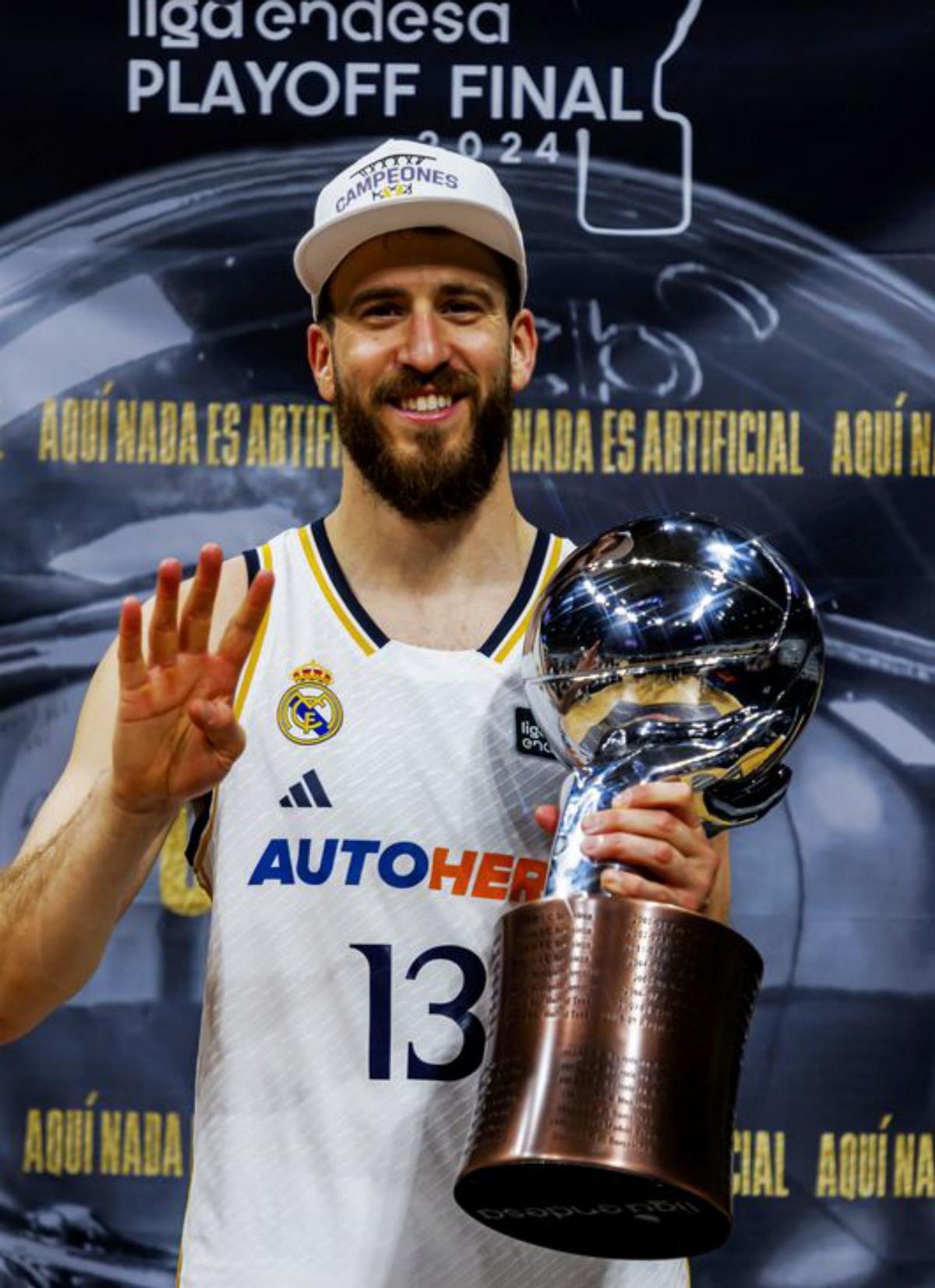 RETIRADA SERGIO RODRÍGUEZ | El Chacho decide poner fin a su magia