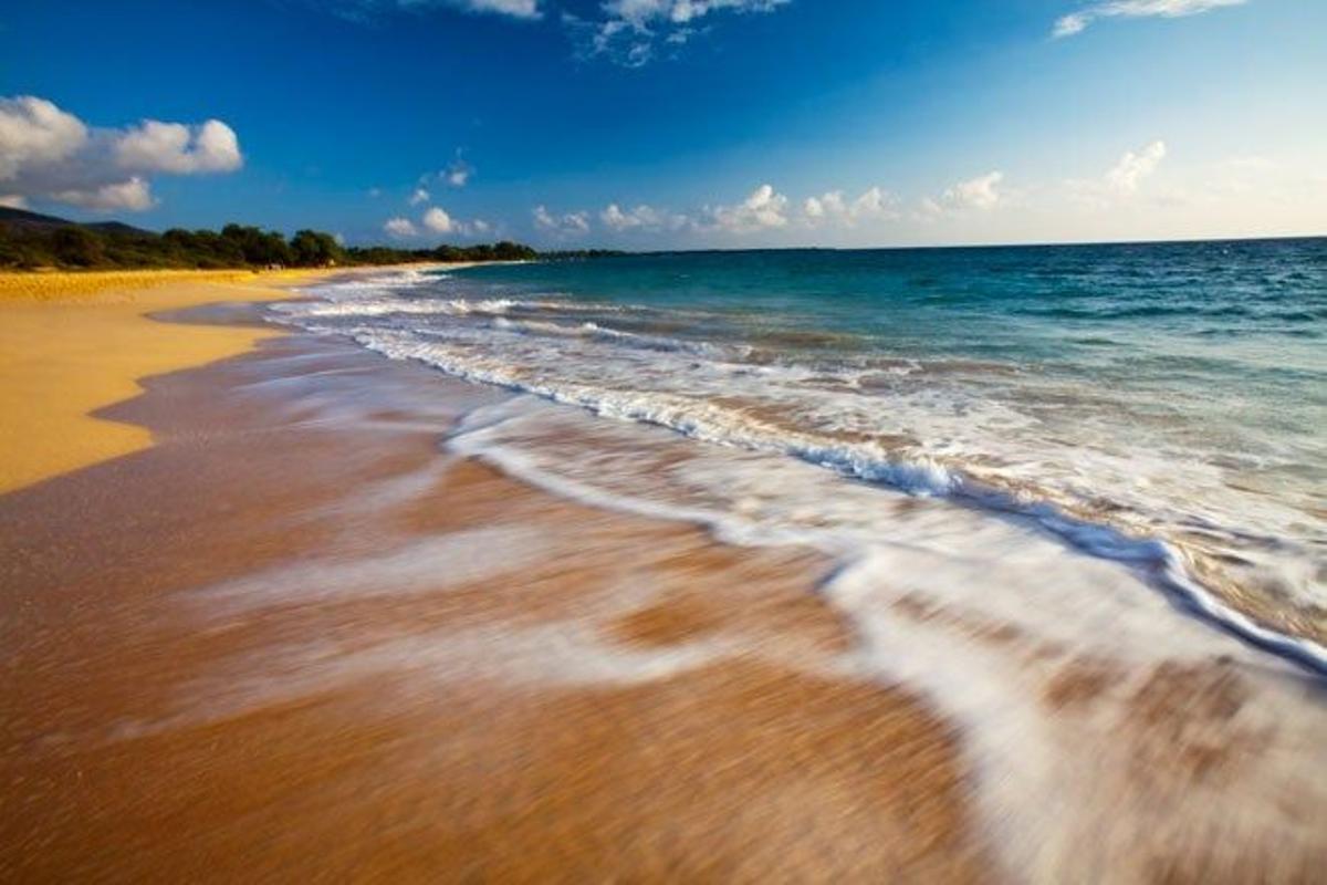 Playas de colores para crear un arcoíris - Viajar