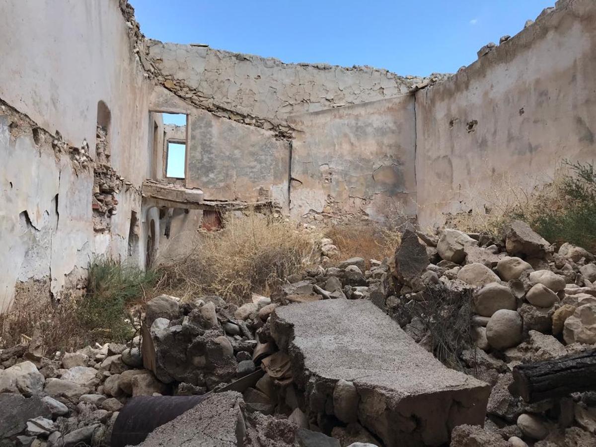 Ruina irreversible para la casa señorial de la Finca Lacy de Elda Ruina irreversible para la casa señorial de la Finca Lacy de Elda