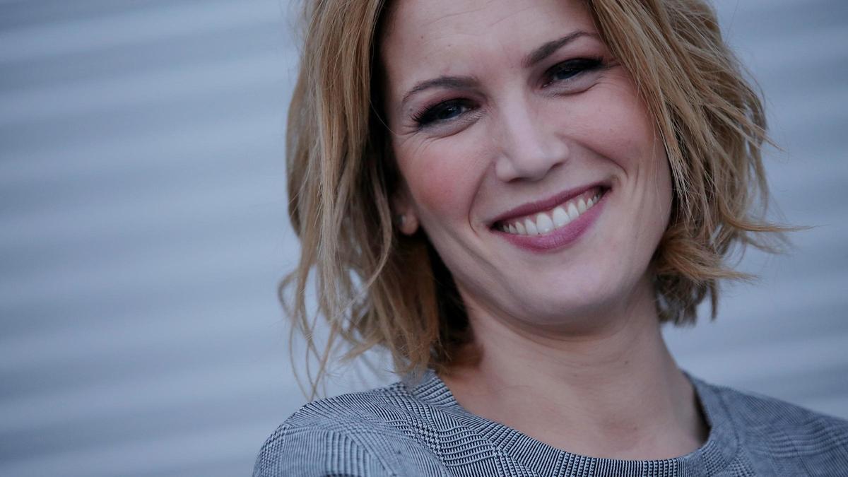 LIBROS | Crítica del libro de la periodista Silvia Intxaurrondo 'Solas ...