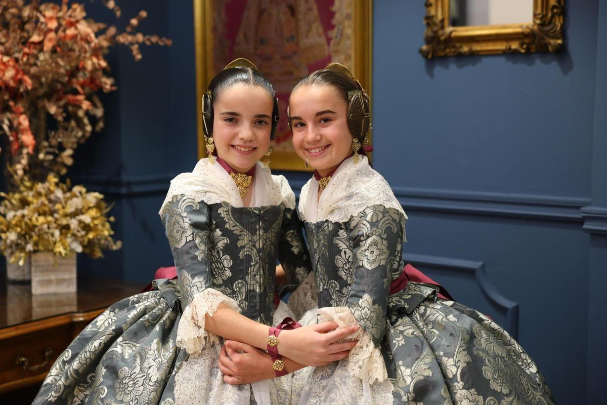 FALLAS 2025 | Santos Textil: puntillas y manteletas Falleras Mayores y ...