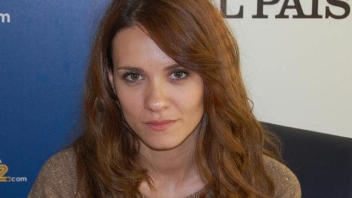 "B&b" ficha a Elena Ballesteros para su segunda temporada - El Periódico