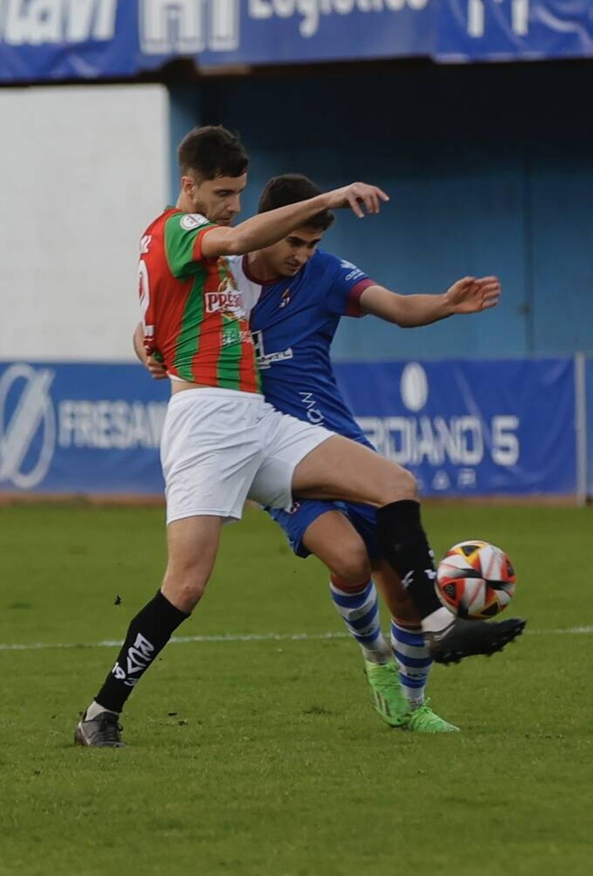 EN IMÁGENES: Así ha sido la victoria del Avilés ante el Racing Villalbés