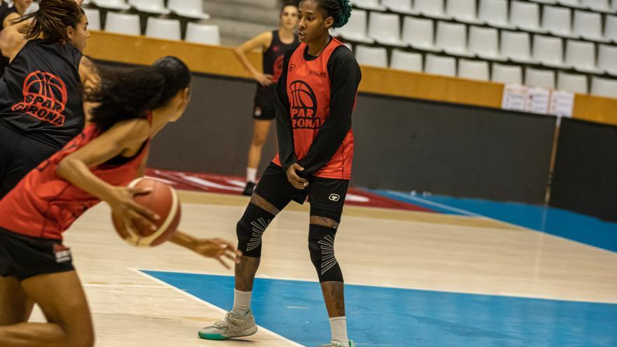 Crystal Bradford ja treballa a Fontajau i podrà debutar demà contra el ...