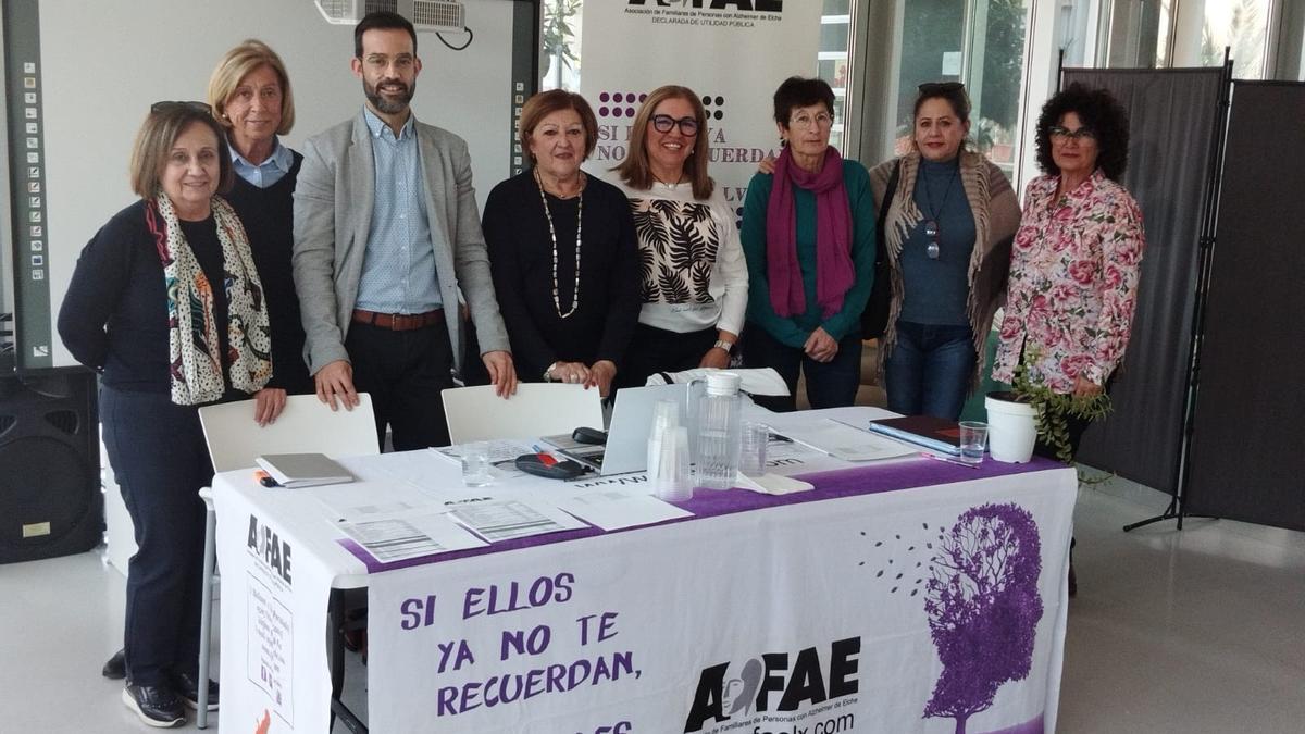 Alzheimer | AFAE Elche renueva junta y designa presidente a José ...