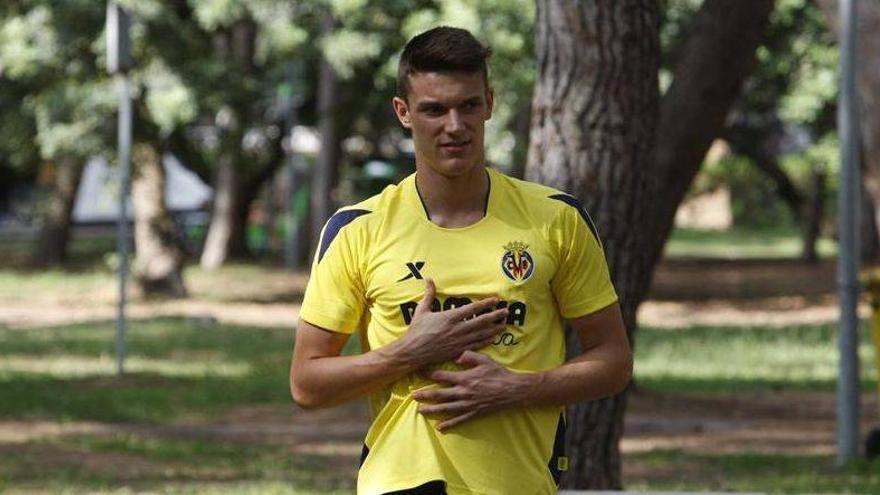 Adrián Marín pasará mañana por el quirófano