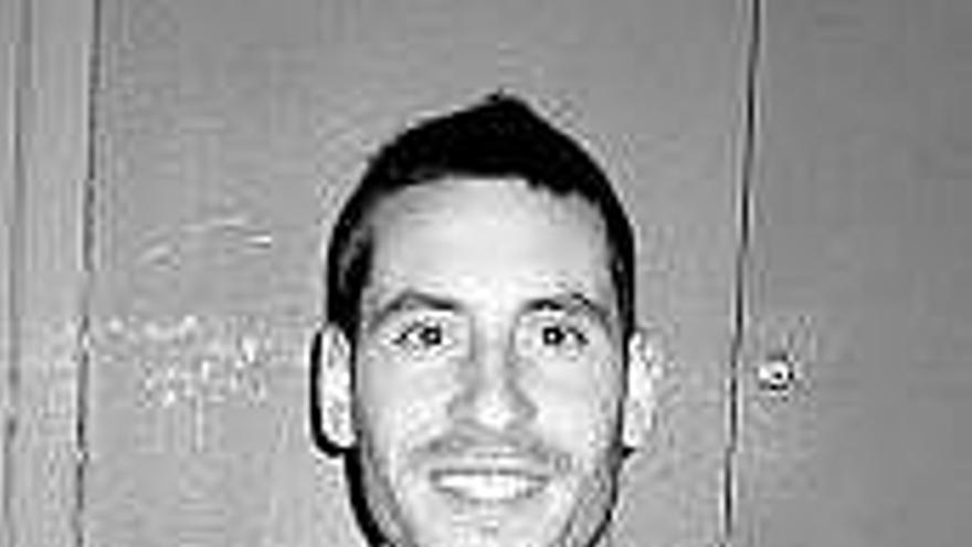 El ex oviedista Valiente ficha por el Condal