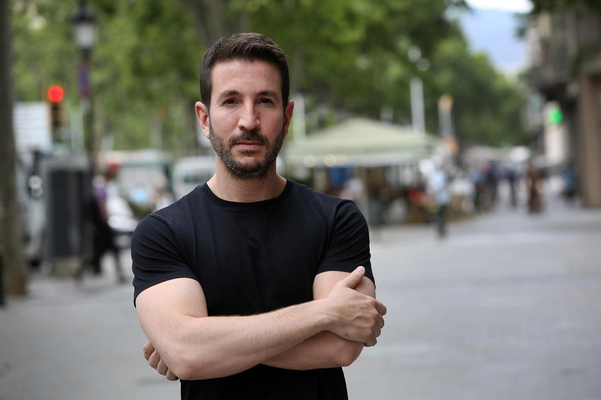 Alex Michaelides, autor superventas de novelas policiacas: "Fue la ...