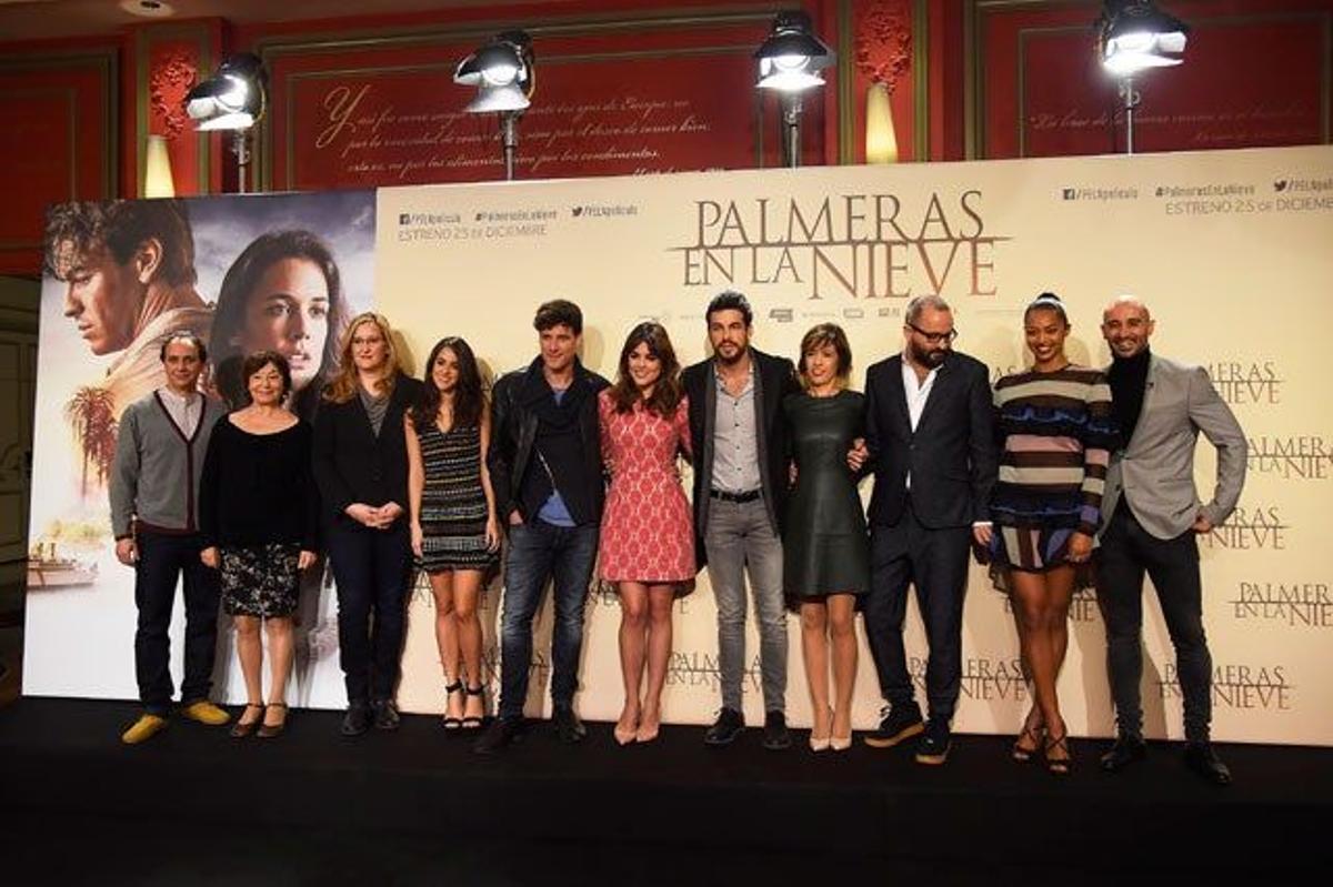 Posado de los protagonistas de 'Palmeras en la nieve' en Madrid - Cuore