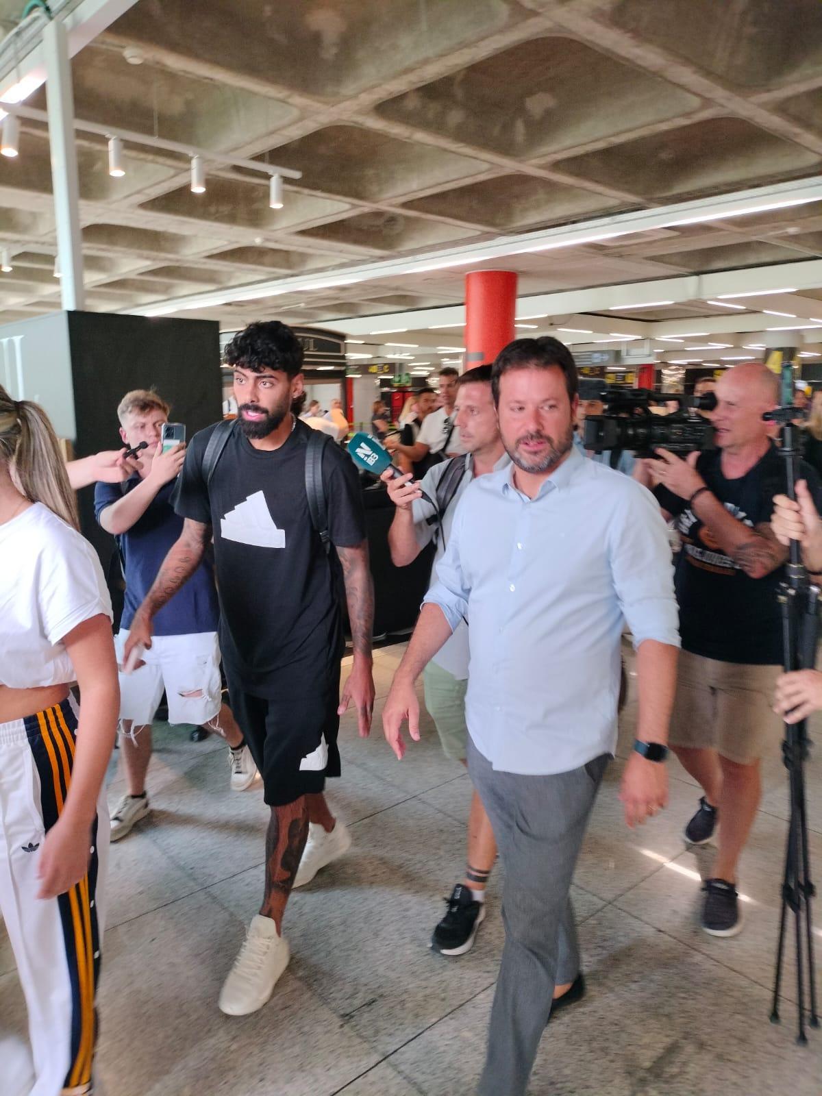 Samú Costa ya está en Mallorca: "Estoy contento de estar aquí"