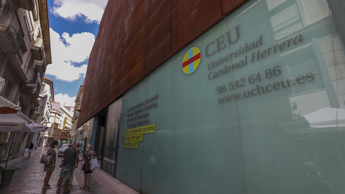 El CEU será la primera universidad de la provincia que imparta ...