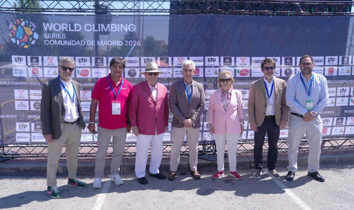 Autoridades y personalidades del mundo del deporte acuden a la gran ...
