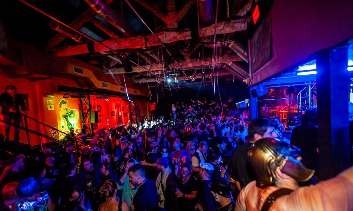 Ola de reformas en discotecas y bares: Sutton, Nu Bcn, Boris, Luz de ...