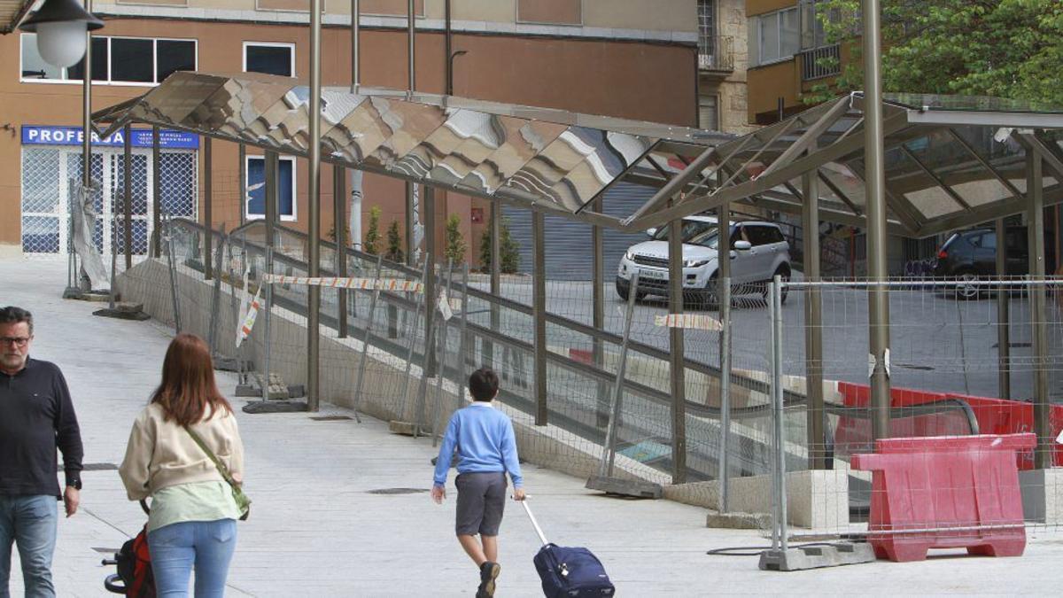 El ascensor que unirá A Ponte y O Vinteún, para salvar 8 metros de ...