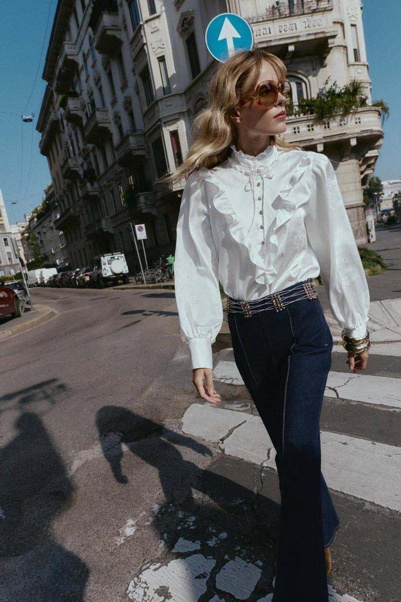 CAMISAS BLANCAS ZARA | Acaban de aterrizar en Zara 6 camisas blancas románticas que parecen de ...