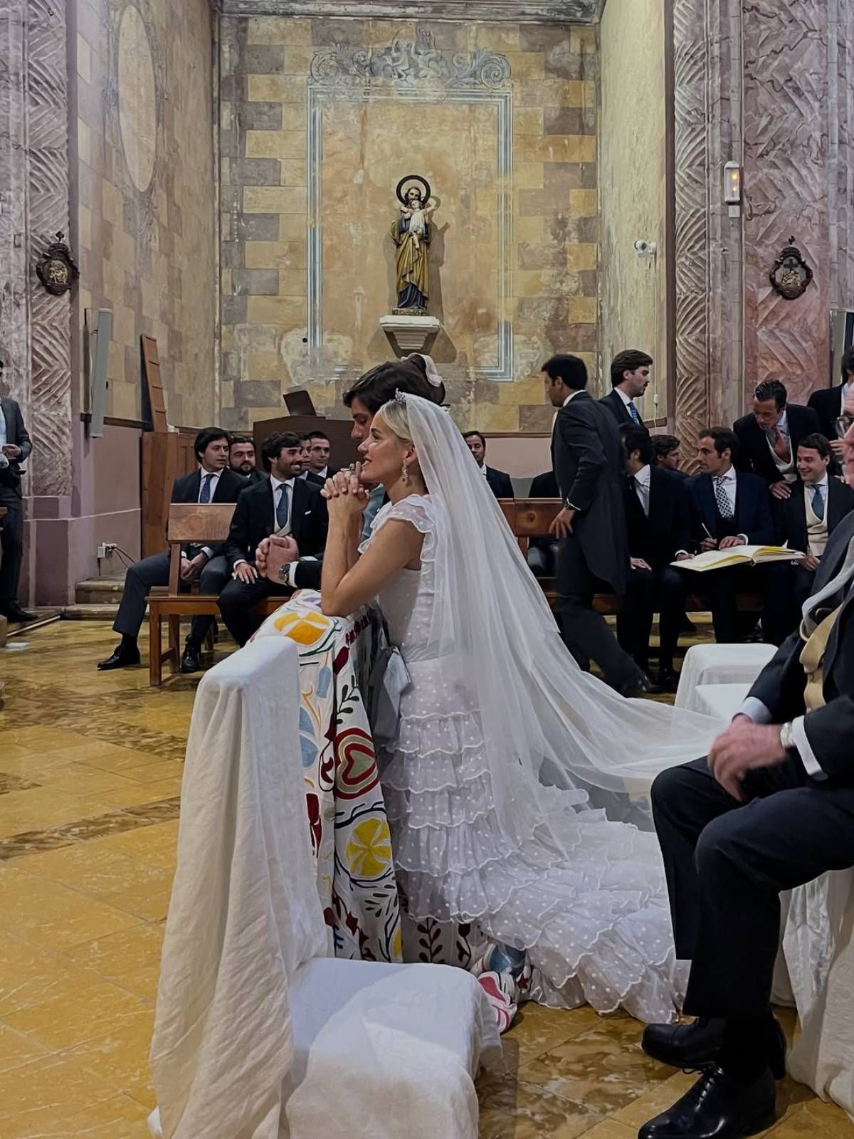 VESTIDO NOVIA CHANEL MÓNICA ANOZ | El vestido de novia de Mónica Anoz ...