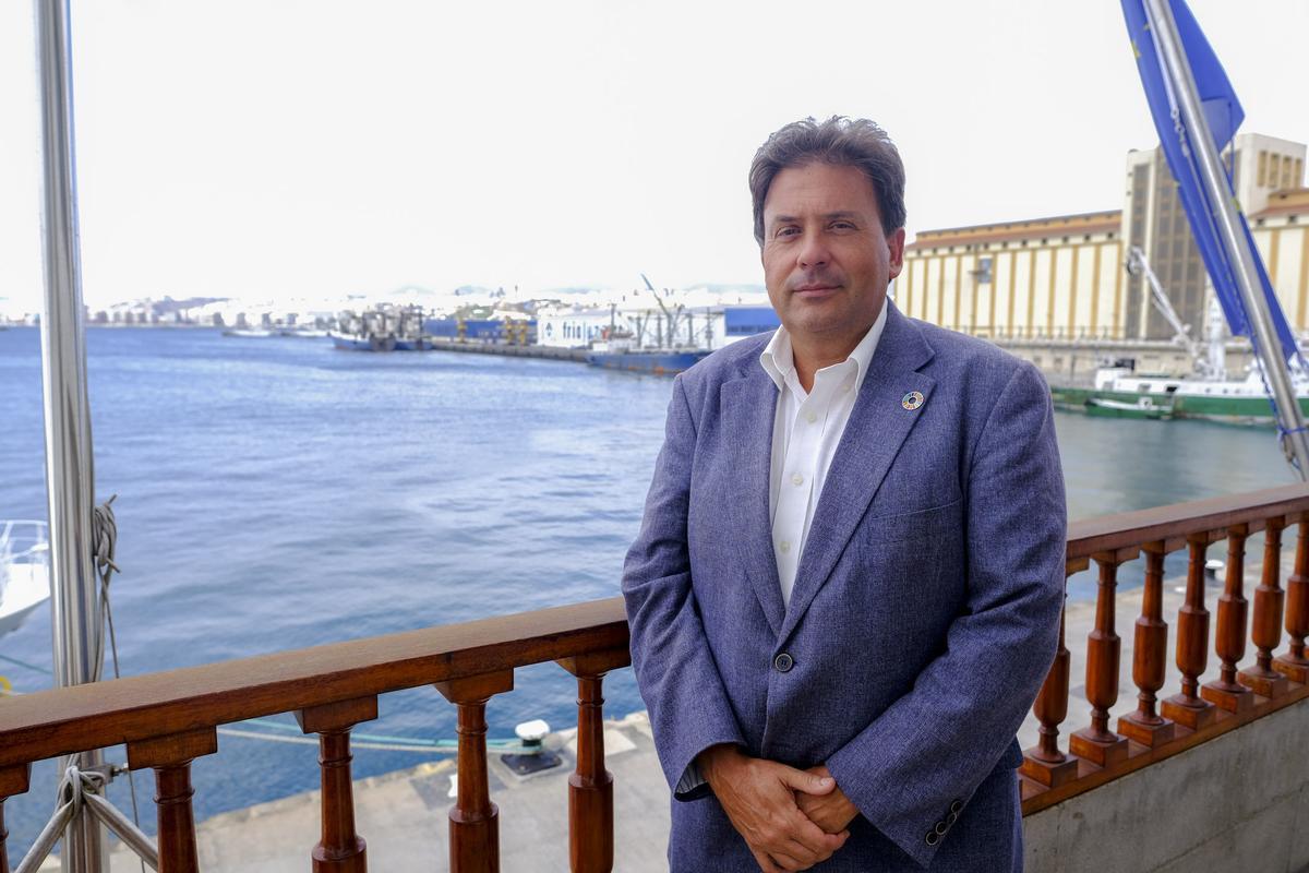Luis Ibarra pide a la plantilla que retome la paz social en su ...