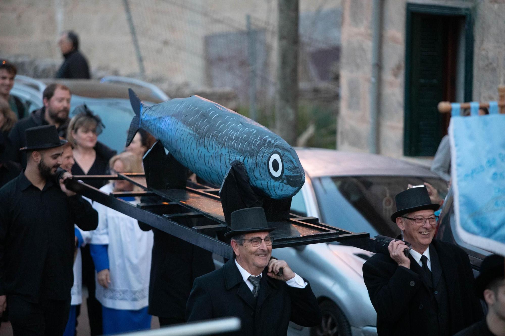 Las mejores fotos del entierro de la sardina que ha despedido la fiesta ...