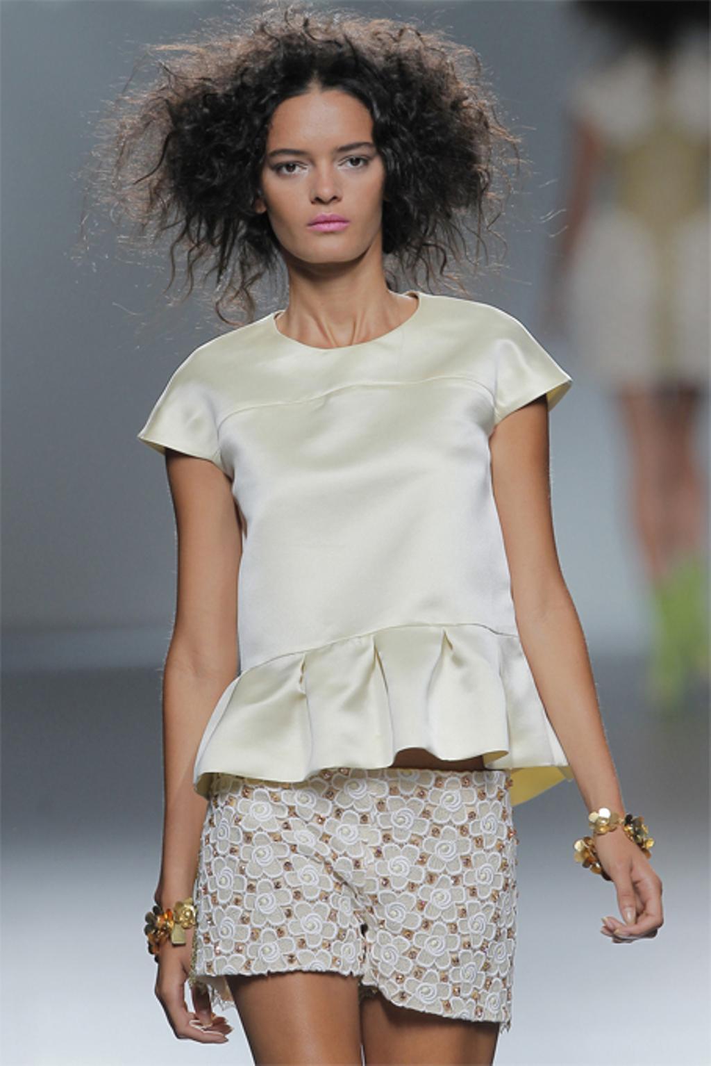 Teresa Helbig, romántica y delicada - Woman