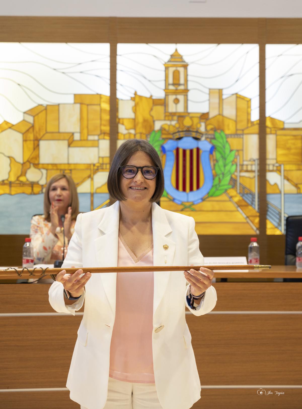 Laura Sáez recupera la alcaldía de Carlet para el PP ocho años después