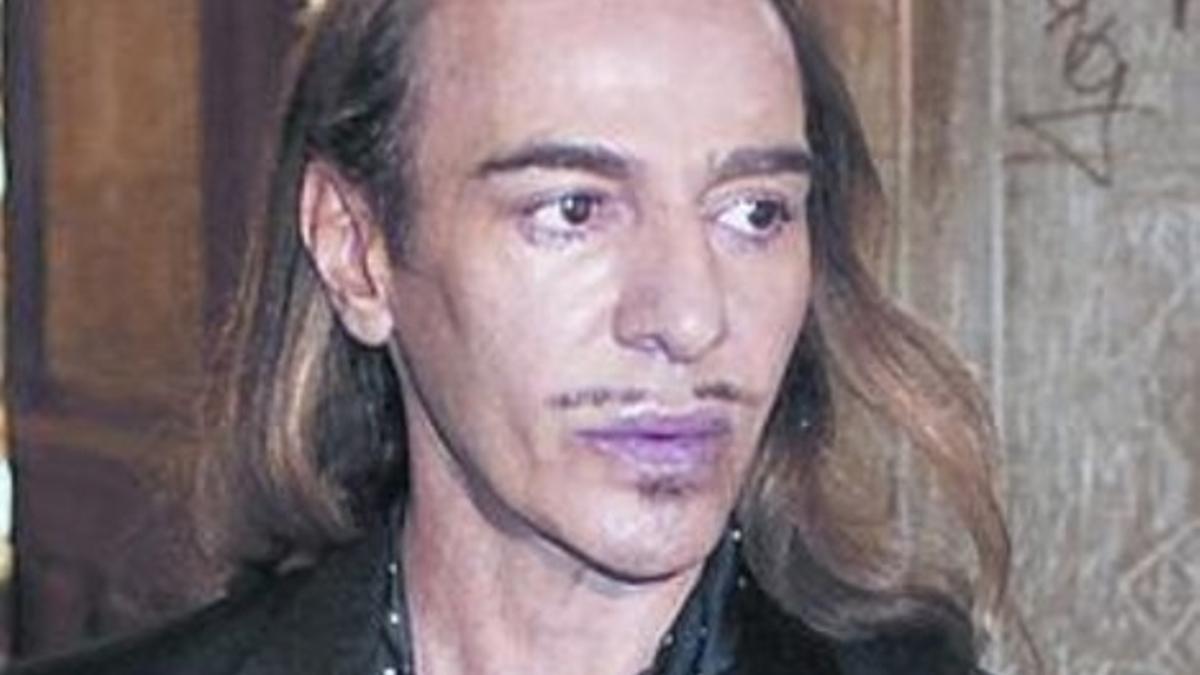 Galliano se pone a trabajar como asesor de belleza