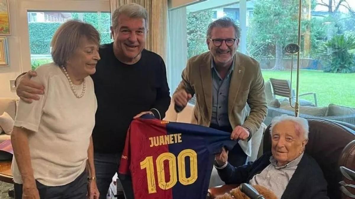 Laporta muy afectado por la muerte del abuelo de sus hijos