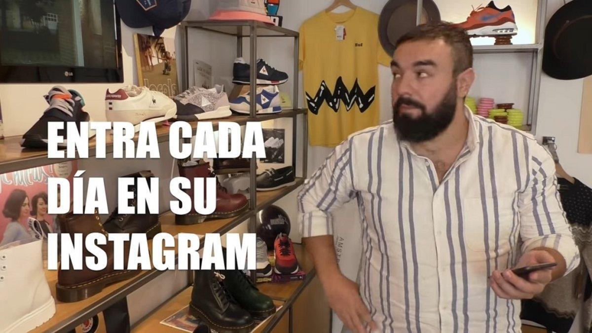 El último vídeo de Pantomima Full parodiando una ruptura con una parej