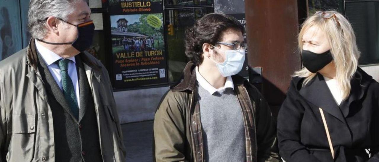 La designación de Rouco como candidata de Vox tensiona a la dirección ...