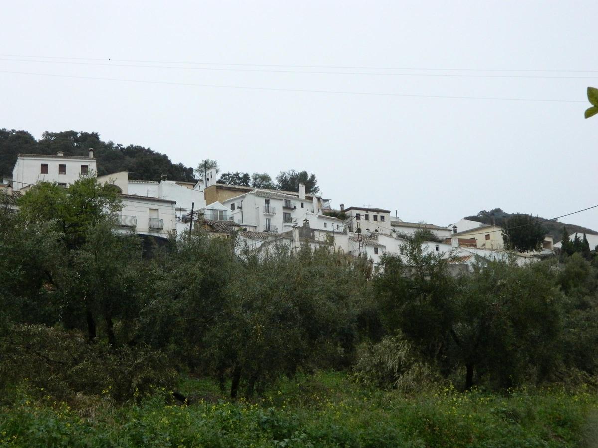 Así es El Higueral, un remanso de paz entre los olivares de la Subbética