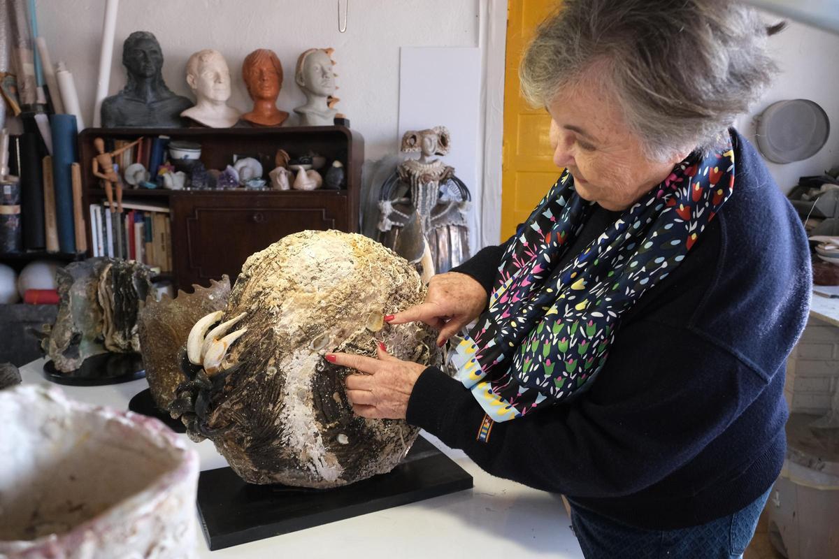 «Simbiosis», exposición de Sol Pérez en Elche: Arte esculpido por el mar