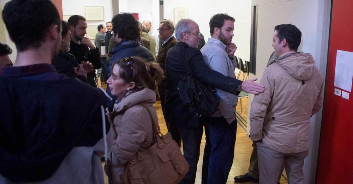 La junta de Alfonso Toribio gana la moción de confianza del Colegio de ...